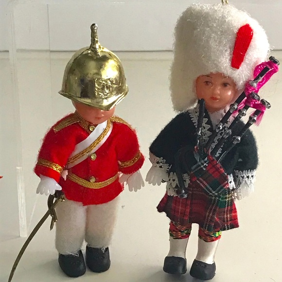 Holiday | Set Of 2 Scottish Uniformed Doll Guards Ornaments 5 Hong Kong ...
